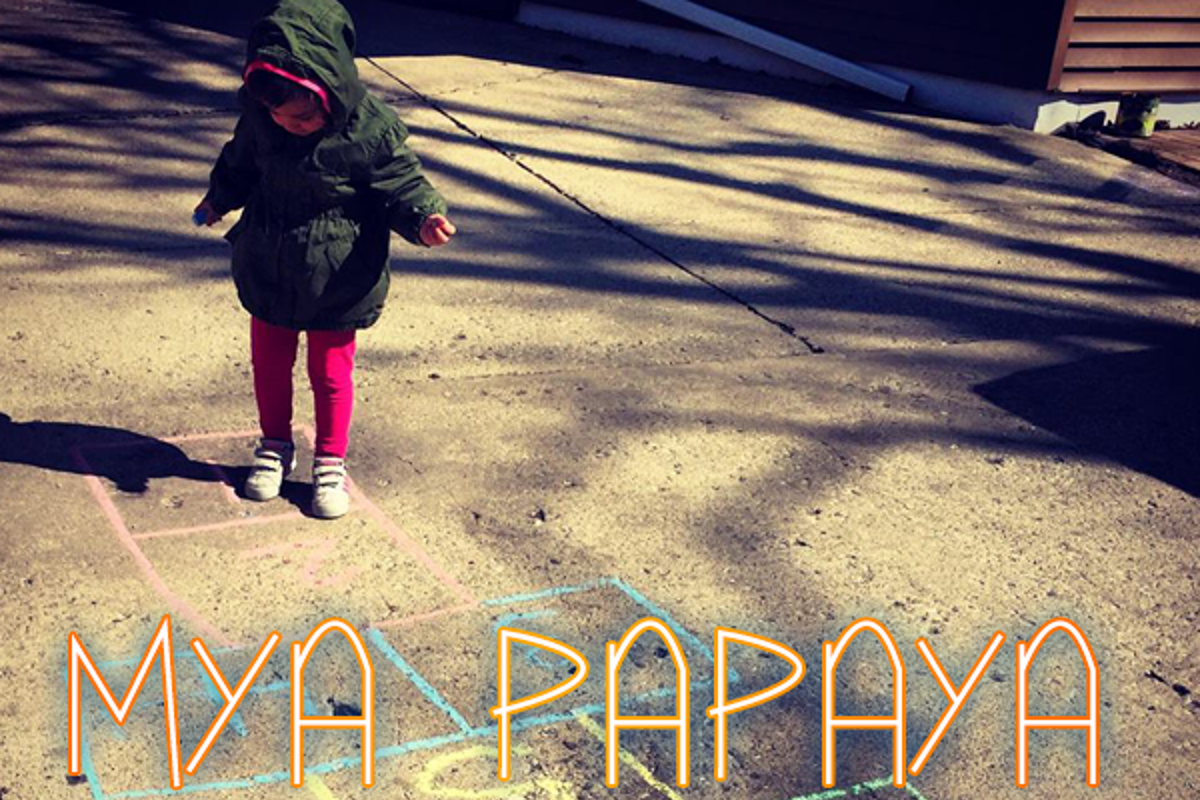 Mya Papaya Font - Free Download