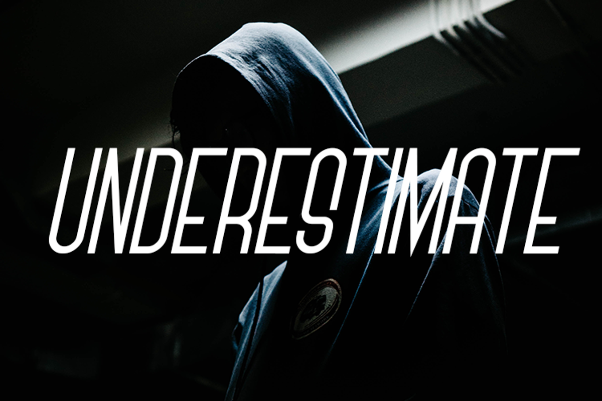 Underestimate Font | figuree | FontSpace