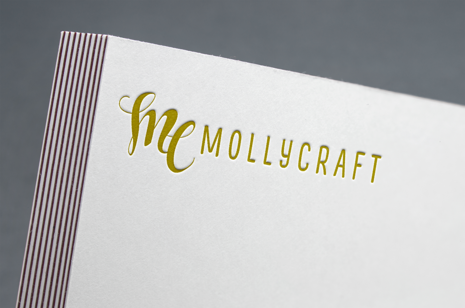 Sam Font | Edric Studio | FontSpace